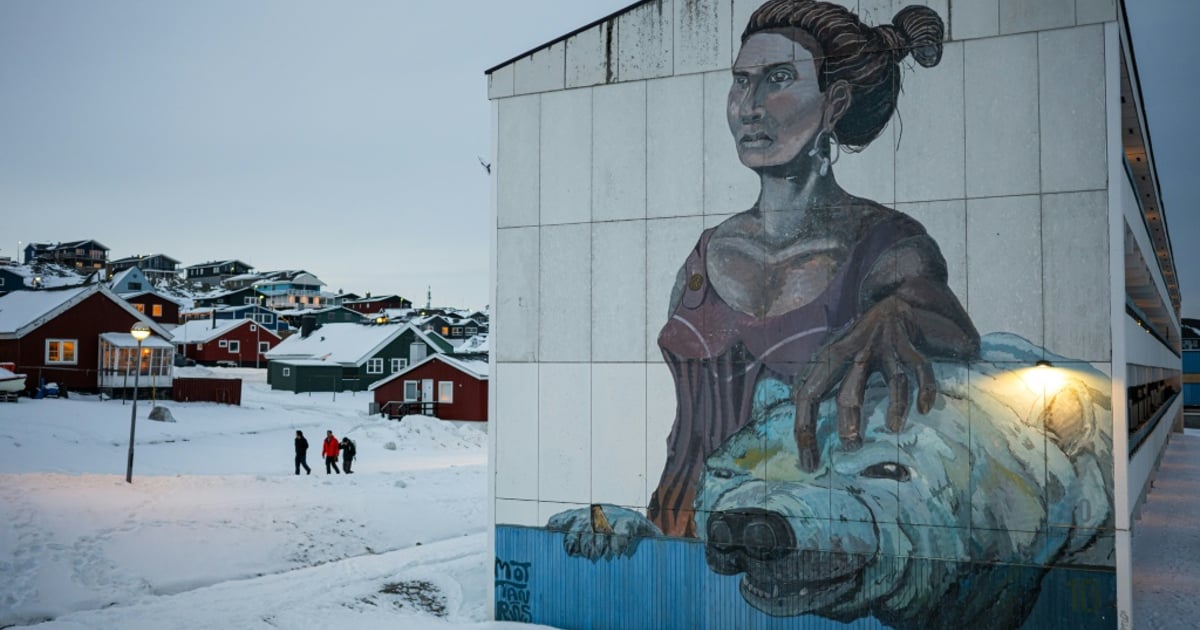 Greenland Issues Crisis Guide as Trump Renews Bid to Acquire Island