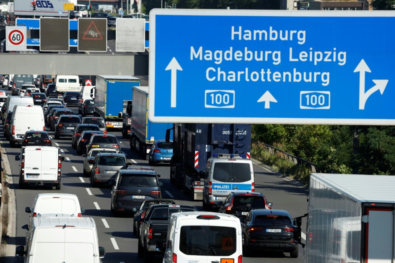 Easter Holidays 2026: ADAC Warns of Heavy Traffic Jams