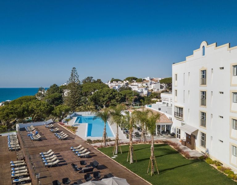 Adult Padel Holiday – 5* Dona Filipa Hotel | Active Away