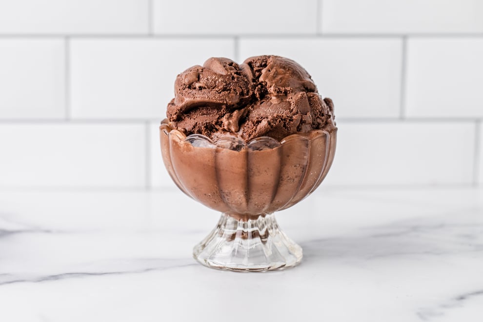 Winfield's Chocolate Bar - Creamy Dreamy Truffle Ice Cream