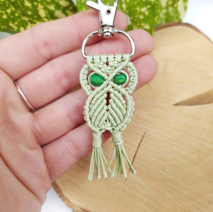 Macrame owl keyring - Folksy