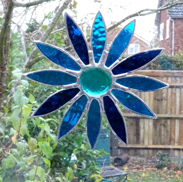Stained Glass Daisy Suncatcher Handmade Hanging... - Folksy