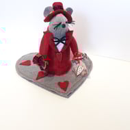 Valentine Mouse Gift - Folksy