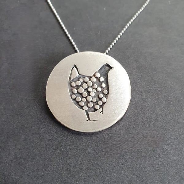 Chicken pendant - Folksy