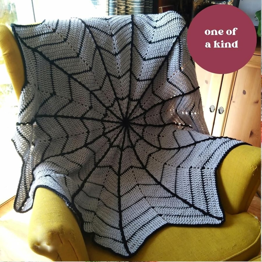 Crochet Cobweb Blanket Halloween Spider Web Thr... - Folksy