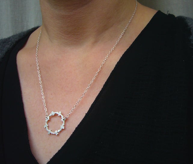 Sterling silver round necklace, geometric jewel... - Folksy