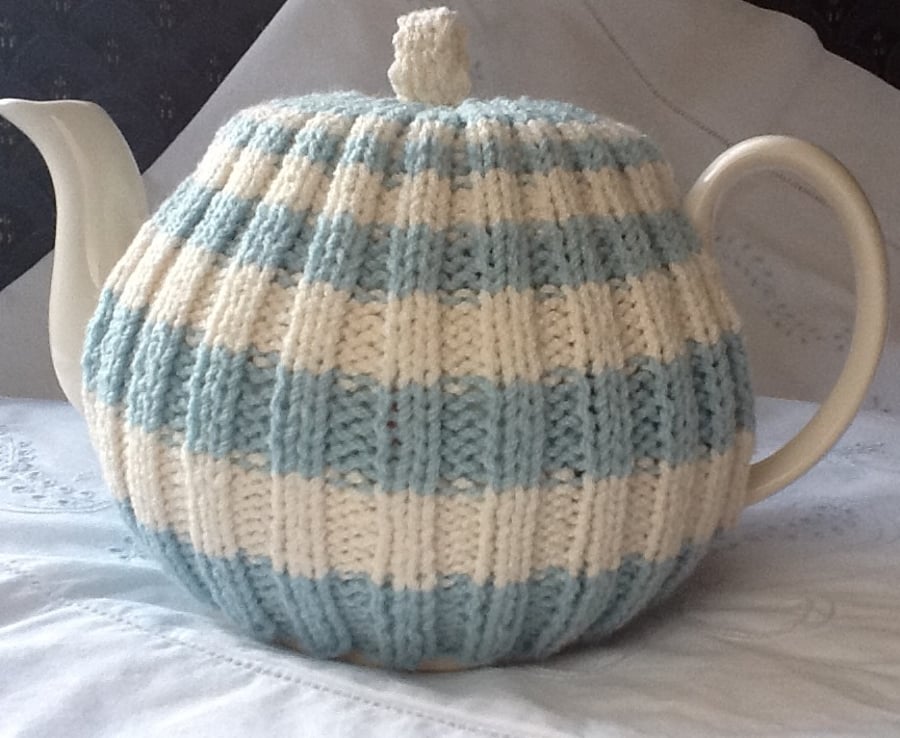 Traditional English Tea Cosy - 4 cup pot - Folksy
