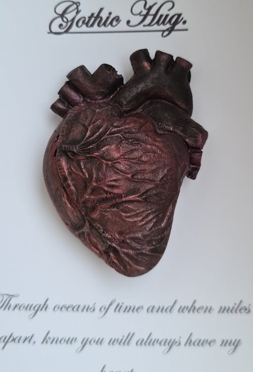 Gothic Hug - Dark Red Black tone Heart - Spooky... - Folksy