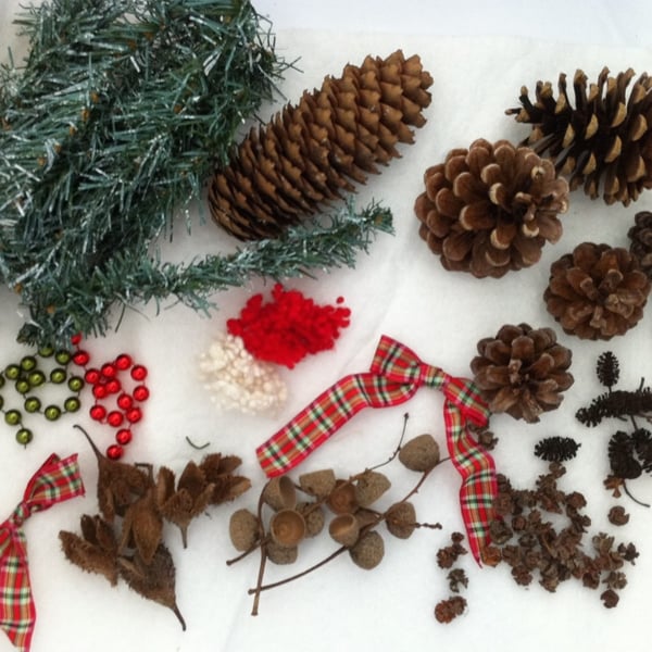 Christmas Craft Kit - Folksy