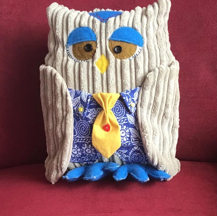 Owlbert Owl cushion (remote control tidy) - Folksy