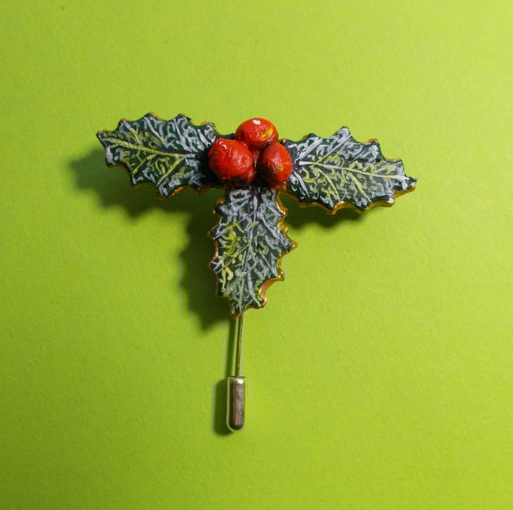 Chistmas HOLLY & RED BERRIES PIN Festive La... - Folksy