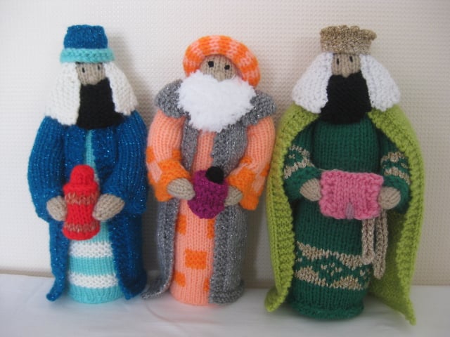 Hand Knitted Nativity Set in Gift Box - Folksy