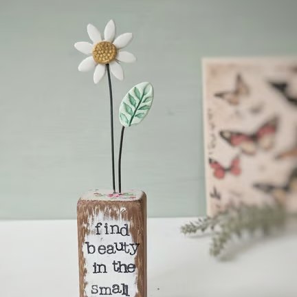 Clay Daisy Flower in a Printed Wood Block 'Find... - Folksy