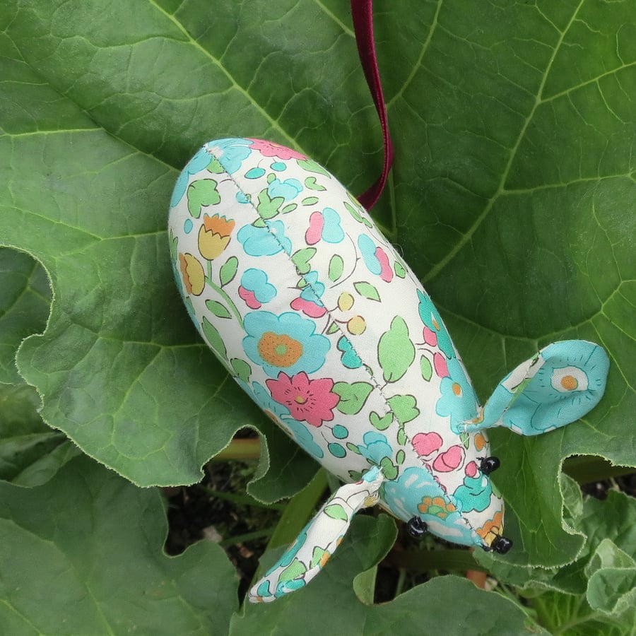 Pin cushion. A floral mouse pin cushion made f... - Folksy