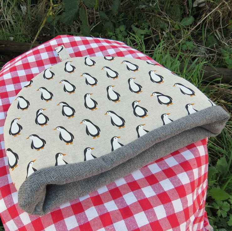 A tea cosy, size large. To fit a 4 - 5 cup teap... - Folksy