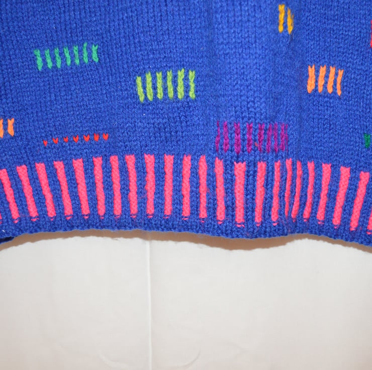 Bright blue jumper with that hint of colour - Folksy