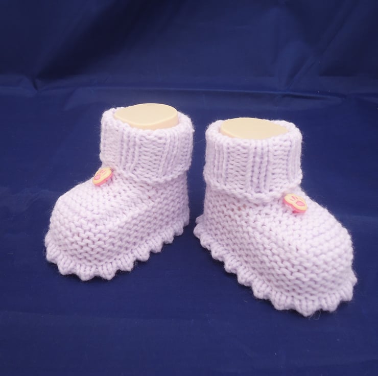 Cute Baby Booties, Hand Knit Baby Booties in Pa... - Folksy
