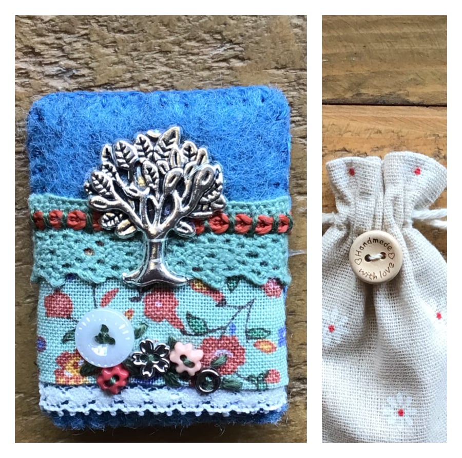 Brooch. Liberty fabric, felt, lace and tree charm. - Folksy