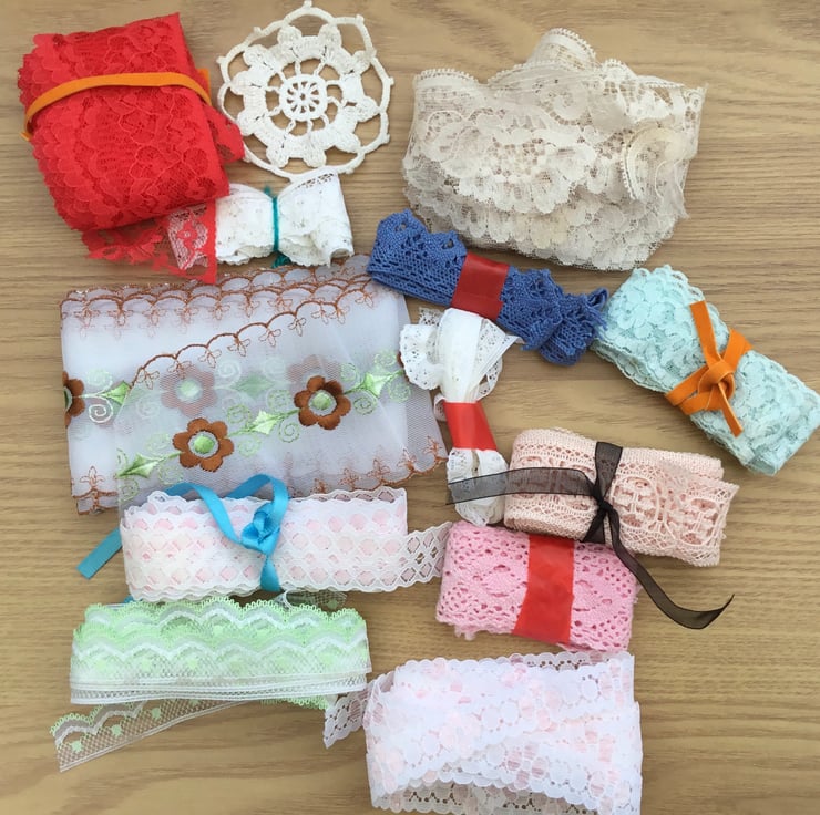 Lacy Selection of 13 Mixed Lengths of Lacy Ribb... - Folksy