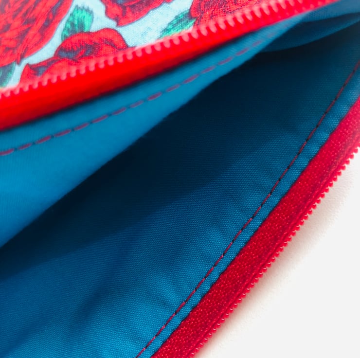 Fifties-style rose print zip pouch, bold floral... - Folksy