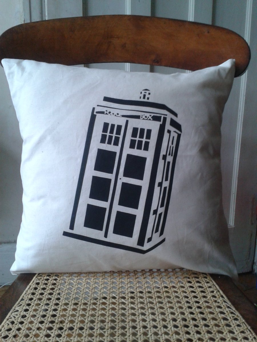 Dr Who Tardis Screenprinted Cushion - Folksy