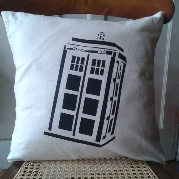 Dr Who Tardis Screenprinted Cushion - Folksy