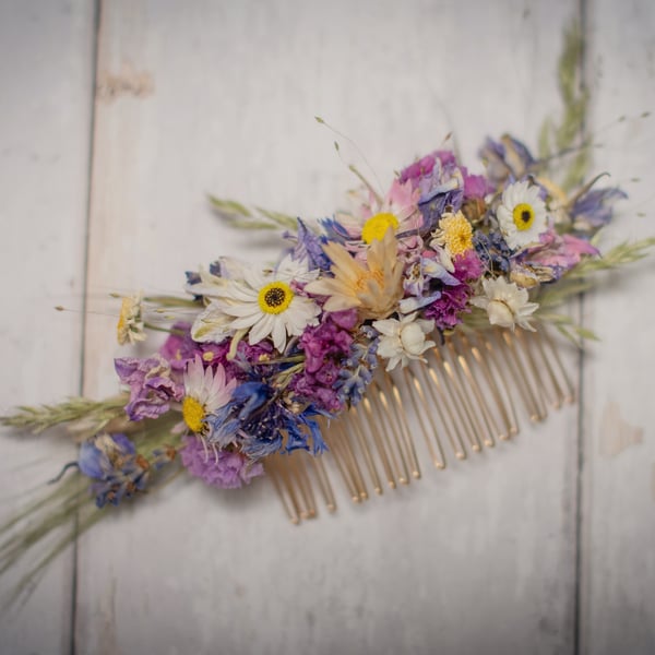 Dried flower hair combs. Bespoke designs to ord... - Folksy