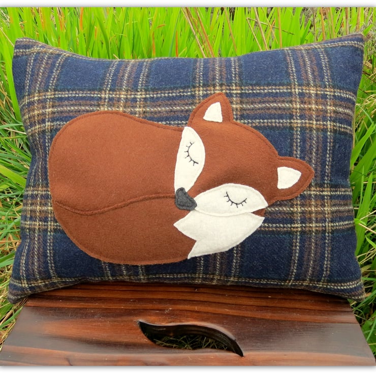 A snoozy fox cushion. Fox pillow. 45cm x 33cm. - Folksy