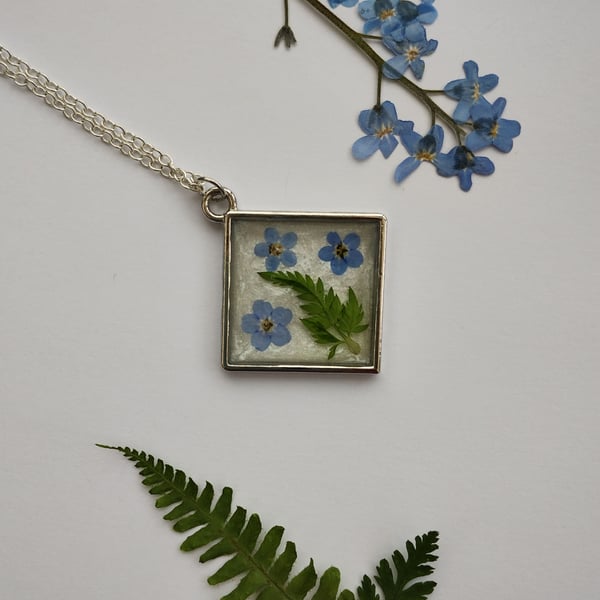 Handcrafted Real Forget Me Not and Fern Square ... - Folksy