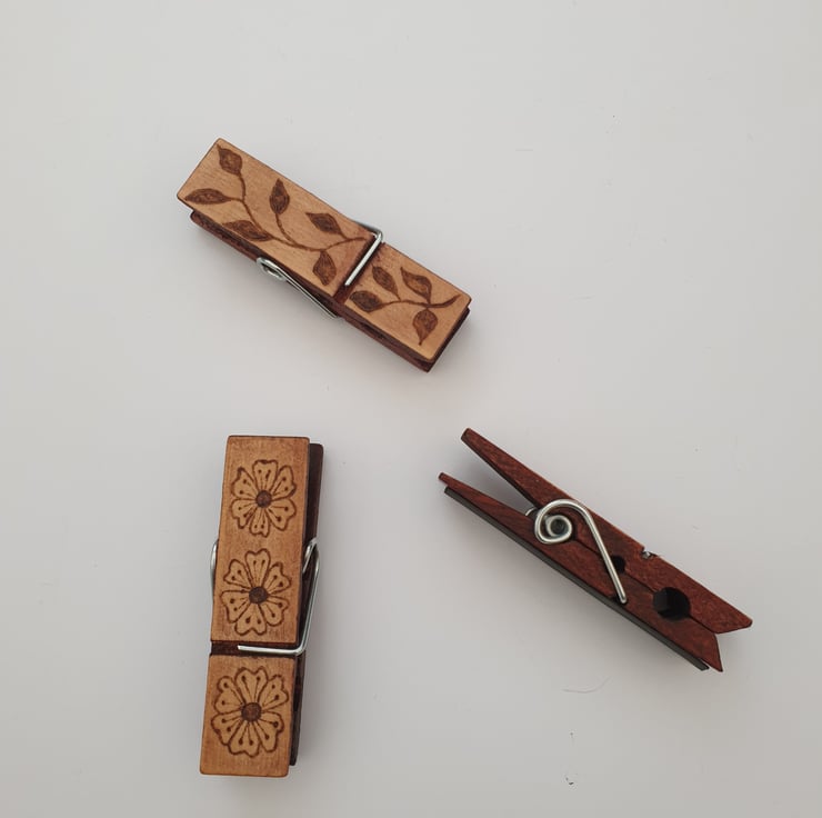 Peg fridge magnets wood burned pattern set of 3 - Folksy