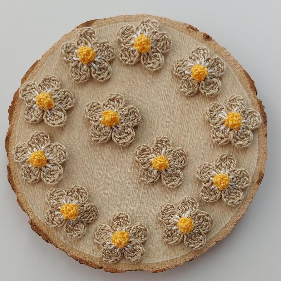 Tiny Beige Crochet Flowers - Folksy