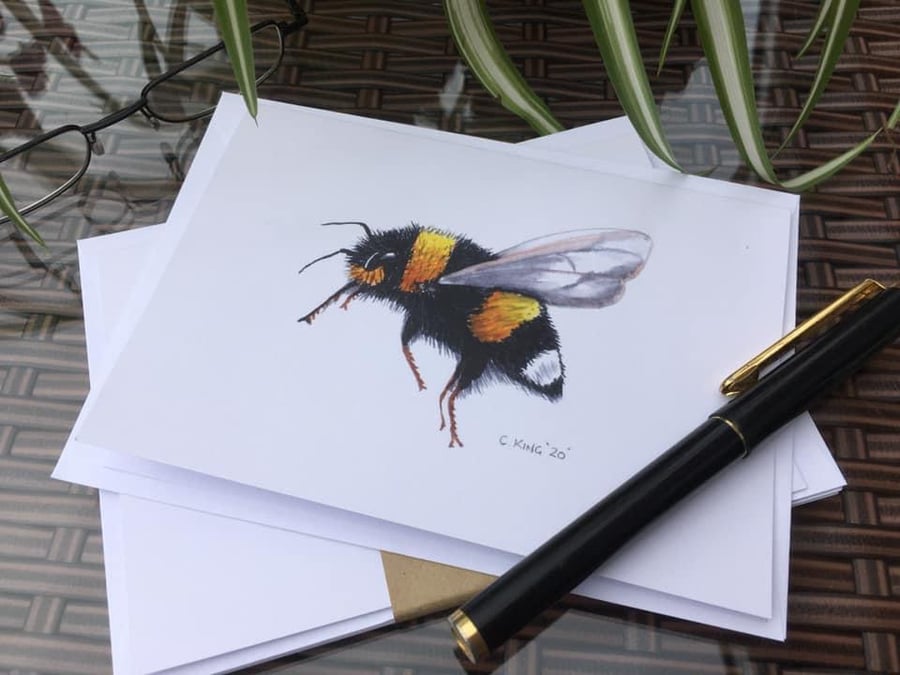 Bumble Bee greetings cards pack of five - Folksy