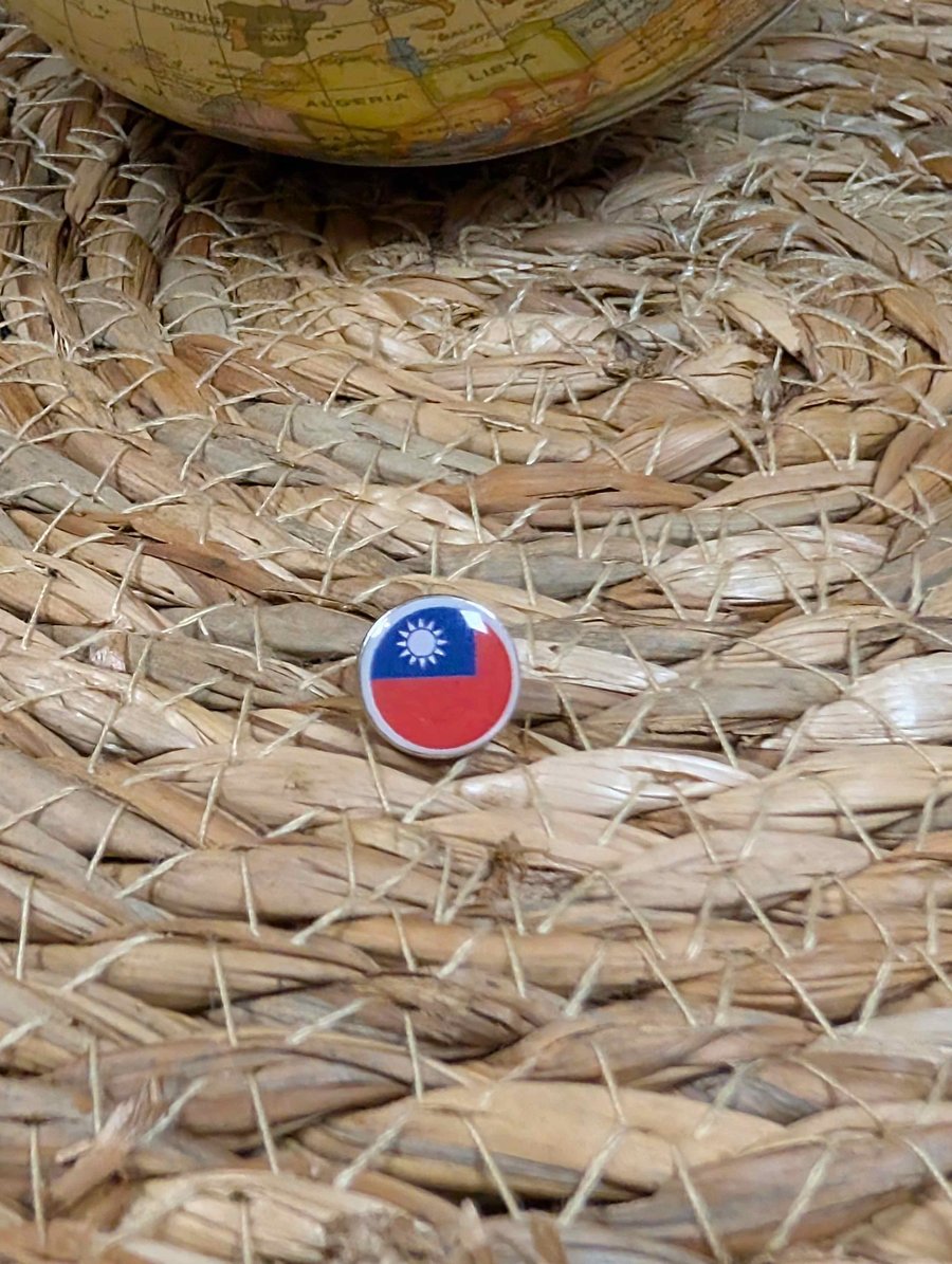 Taiwan Flag Map Pin – Asian Travel Map Push Pin... - Folksy