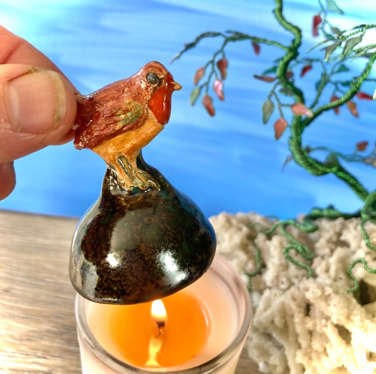 Robin candle snuffer - Folksy