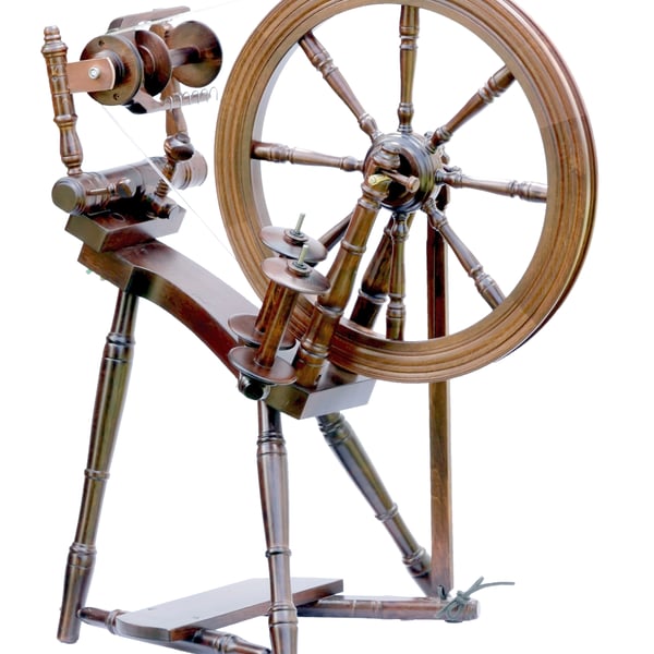 The Prelude Spinning Wheel - Walnut - Folksy