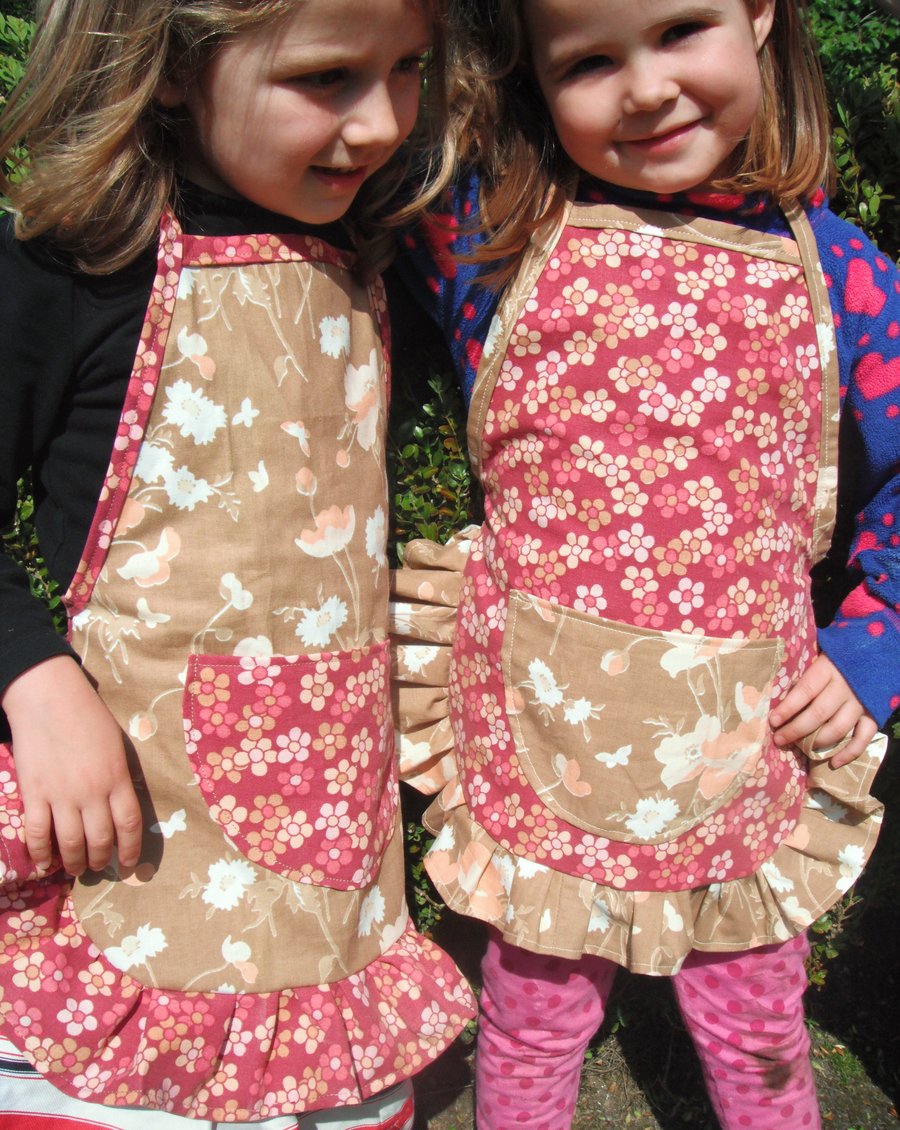 Girl's Floral Apron 2-4 years - Folksy