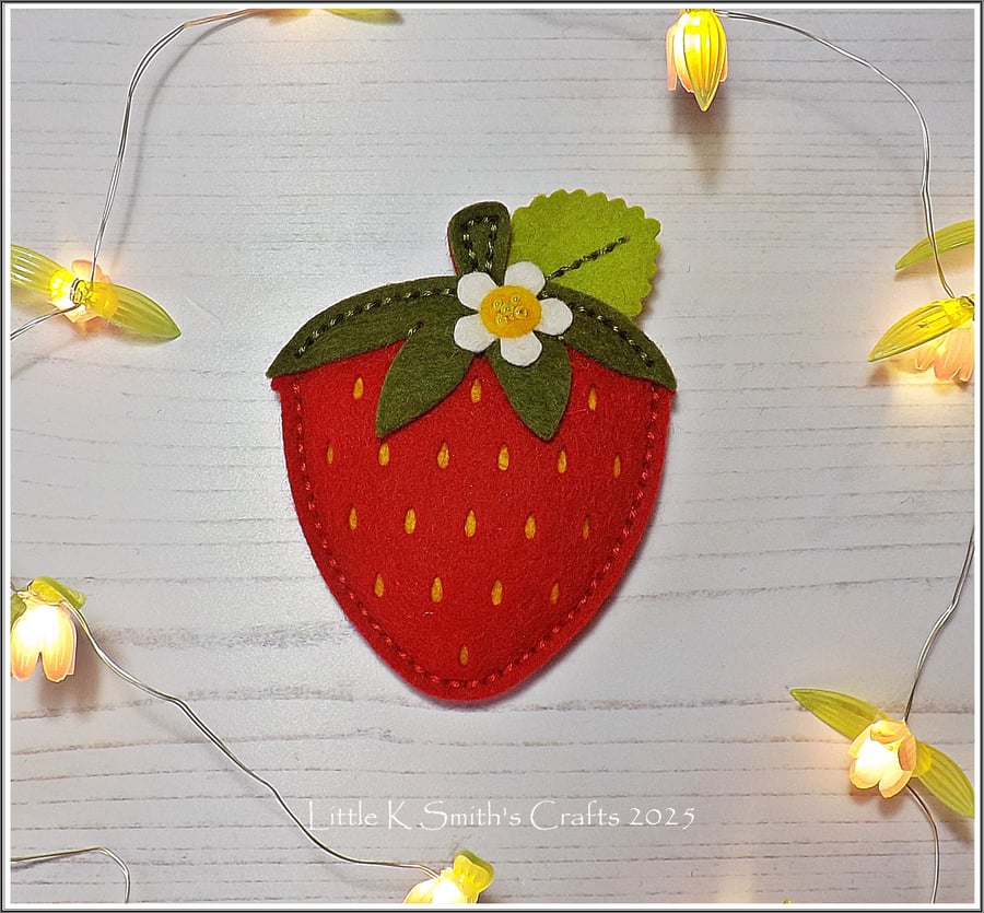 Strawberry fridge magnet, wool felt, made-to-order - Folksy