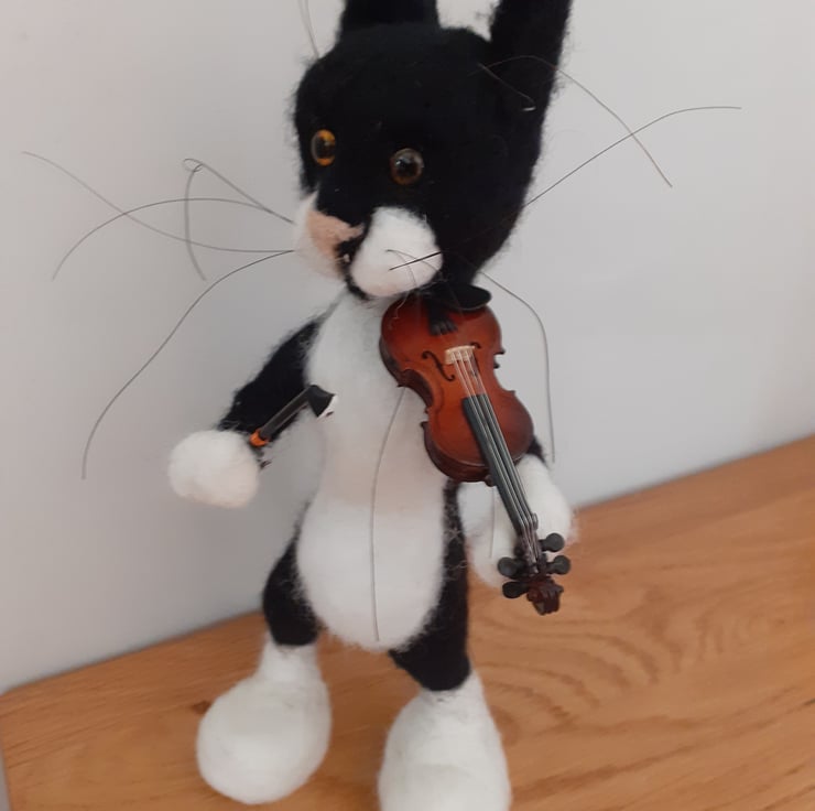 Cat and a Fiddle - Folksy
