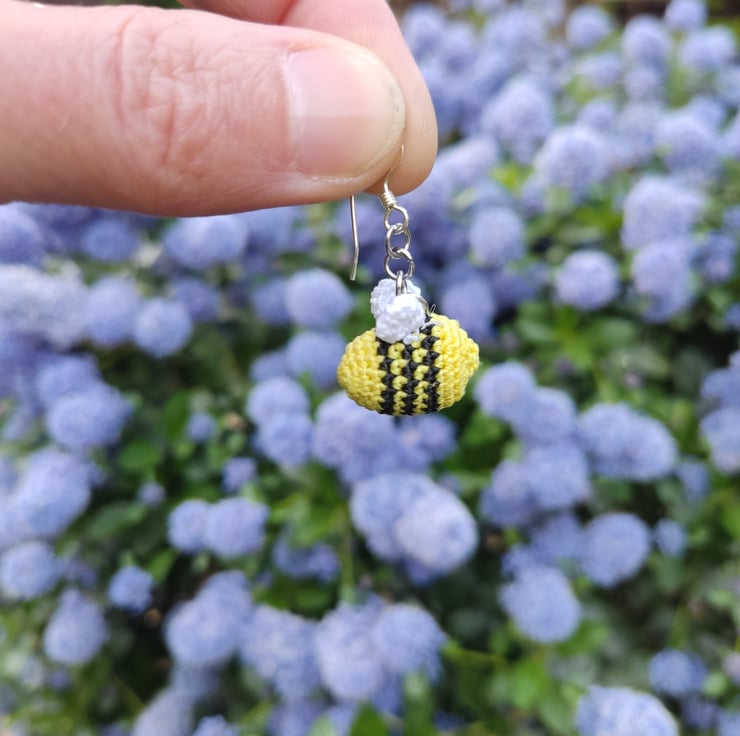 Micro-crochet bee earrings with silver hooks - Folksy