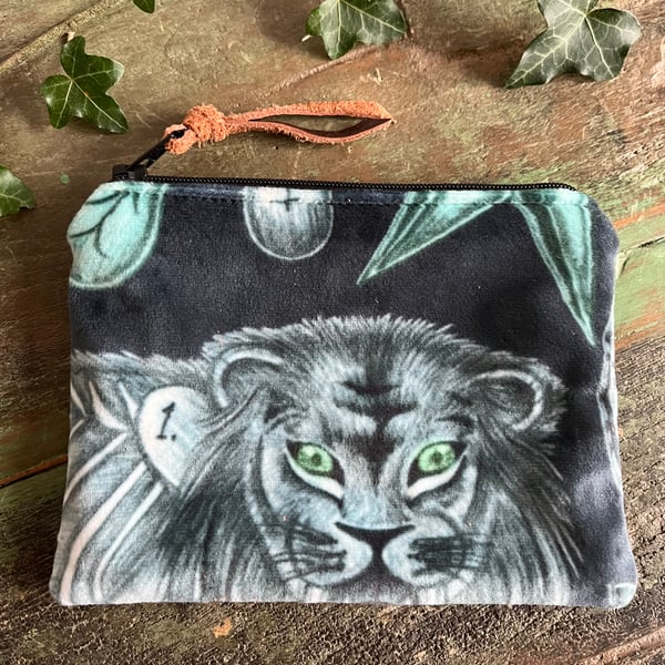Lion velvet coin purse charcoal and green soft ... - Folksy