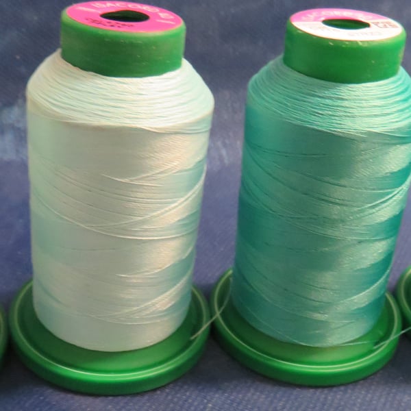 Isacord Sewing Thread x 5 Cops 1,000 metres each - Folksy
