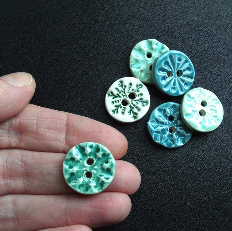set of six small ceramic Christmas snowflake bu... - Folksy