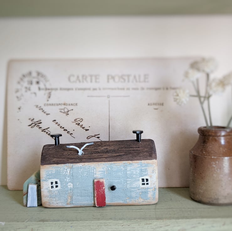 Little Handmade Wooden Sea House with Teeny Bea... - Folksy