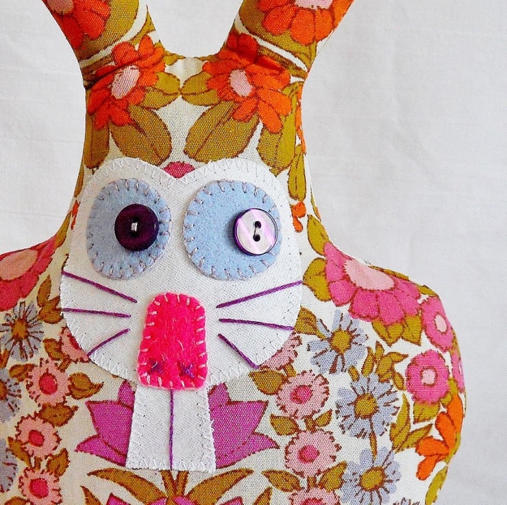 EASTER Rabbit Retro SALE - Folksy