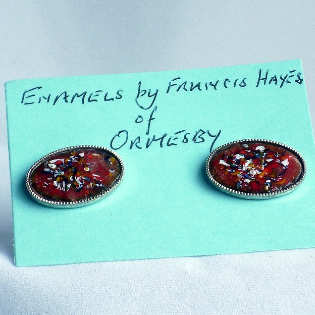 enamel cufflinks - oval: enamel chip on red - Folksy