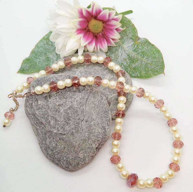 3 Piece Jewellery Set Made With Mauve Crystals ... - Folksy