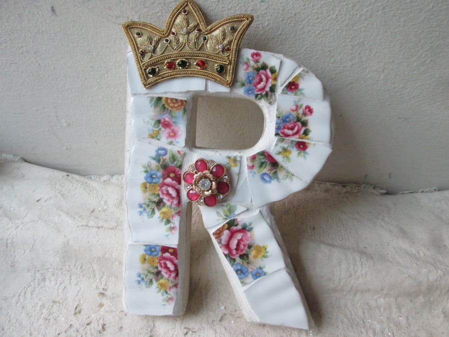 Mosaic letter R - Folksy