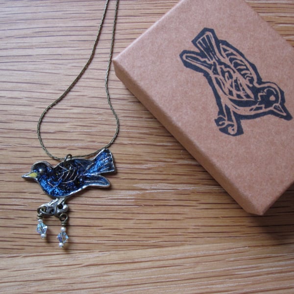 Bird necklace, enamel - Jewel Thief - Sing a s... - Folksy