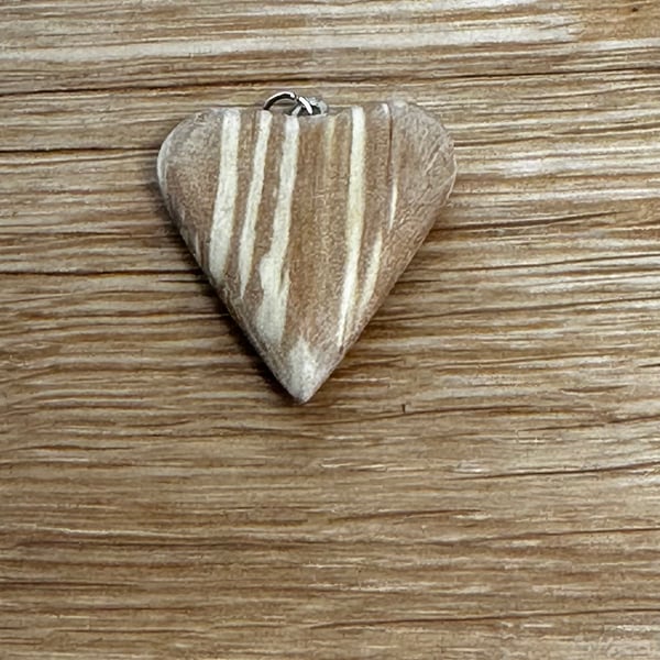 Heart pendant - spalted alder - Folksy