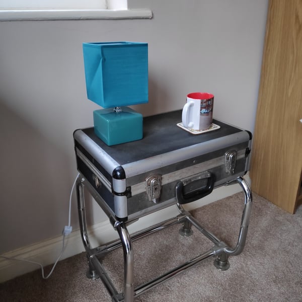 Vintage Suitcase Coffee Table - Reclaimed, Indu... - Folksy